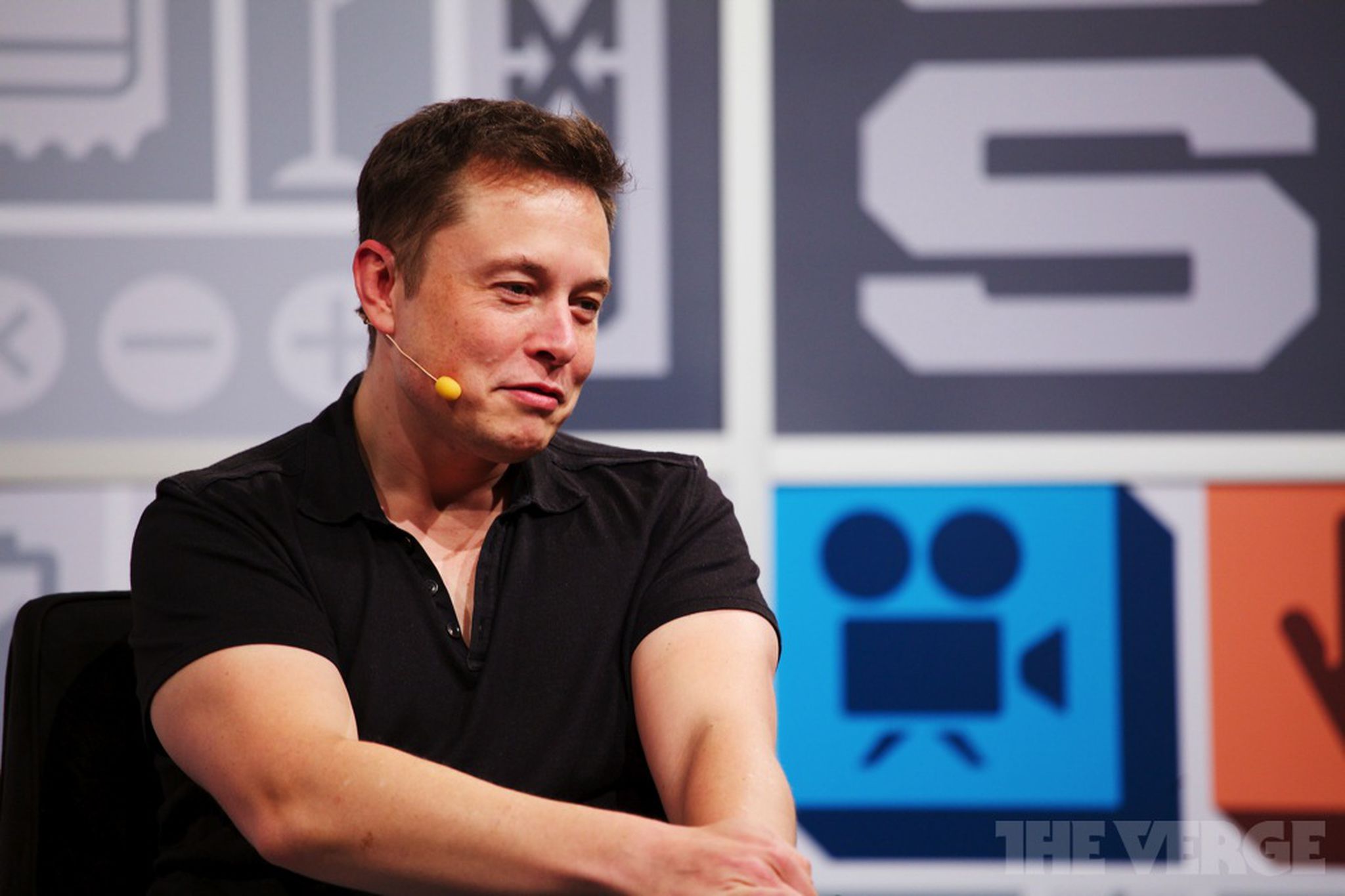 Elon Musk now owns X.com, the defunct domain of his second startup ...